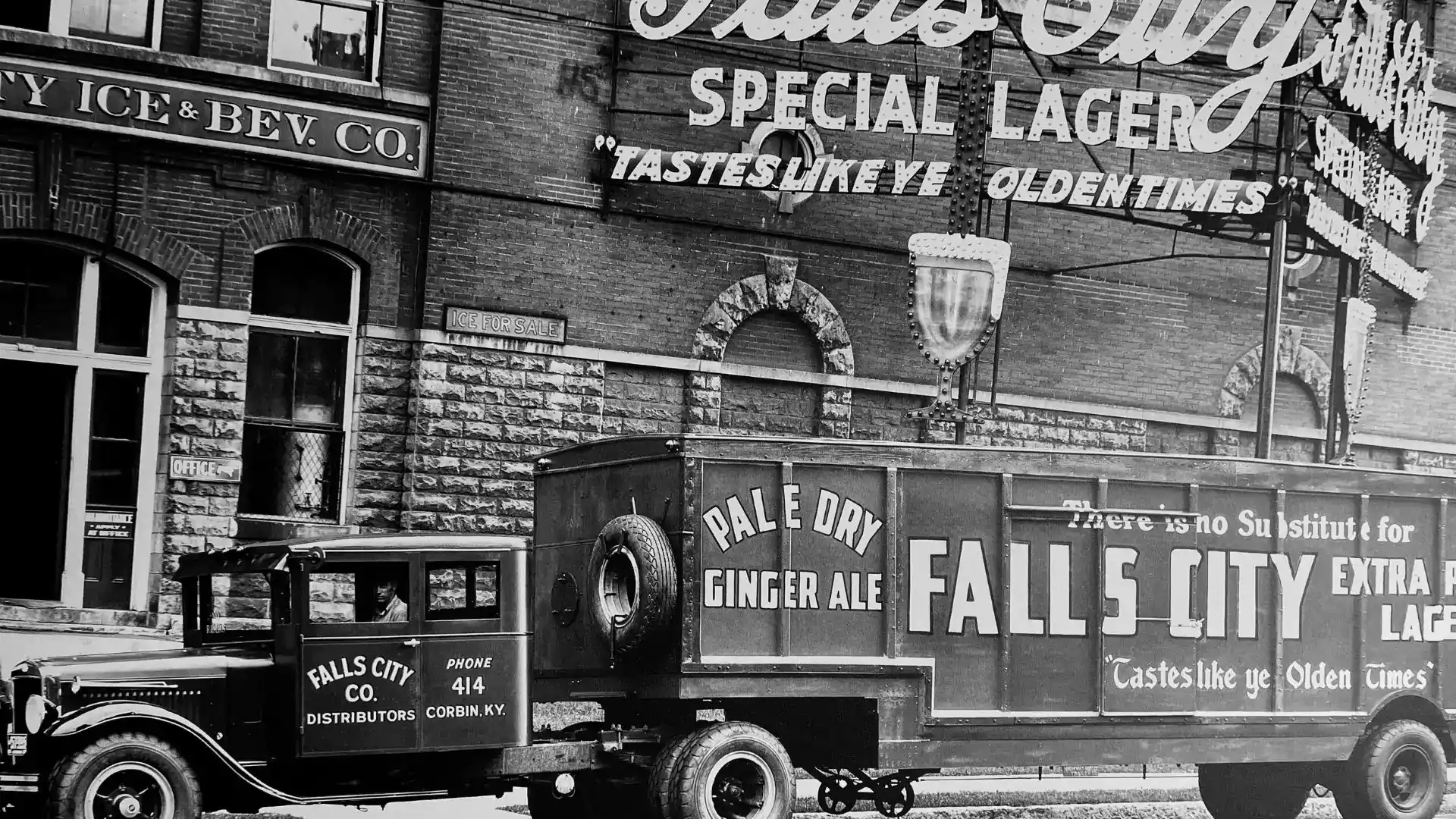 Falls City Brewery Tour – Discover Local Craft Brews